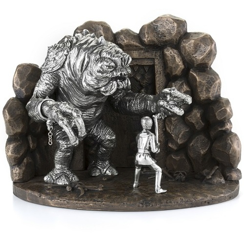 Limited Edition Star Wars Luke vs Rancor Diorama